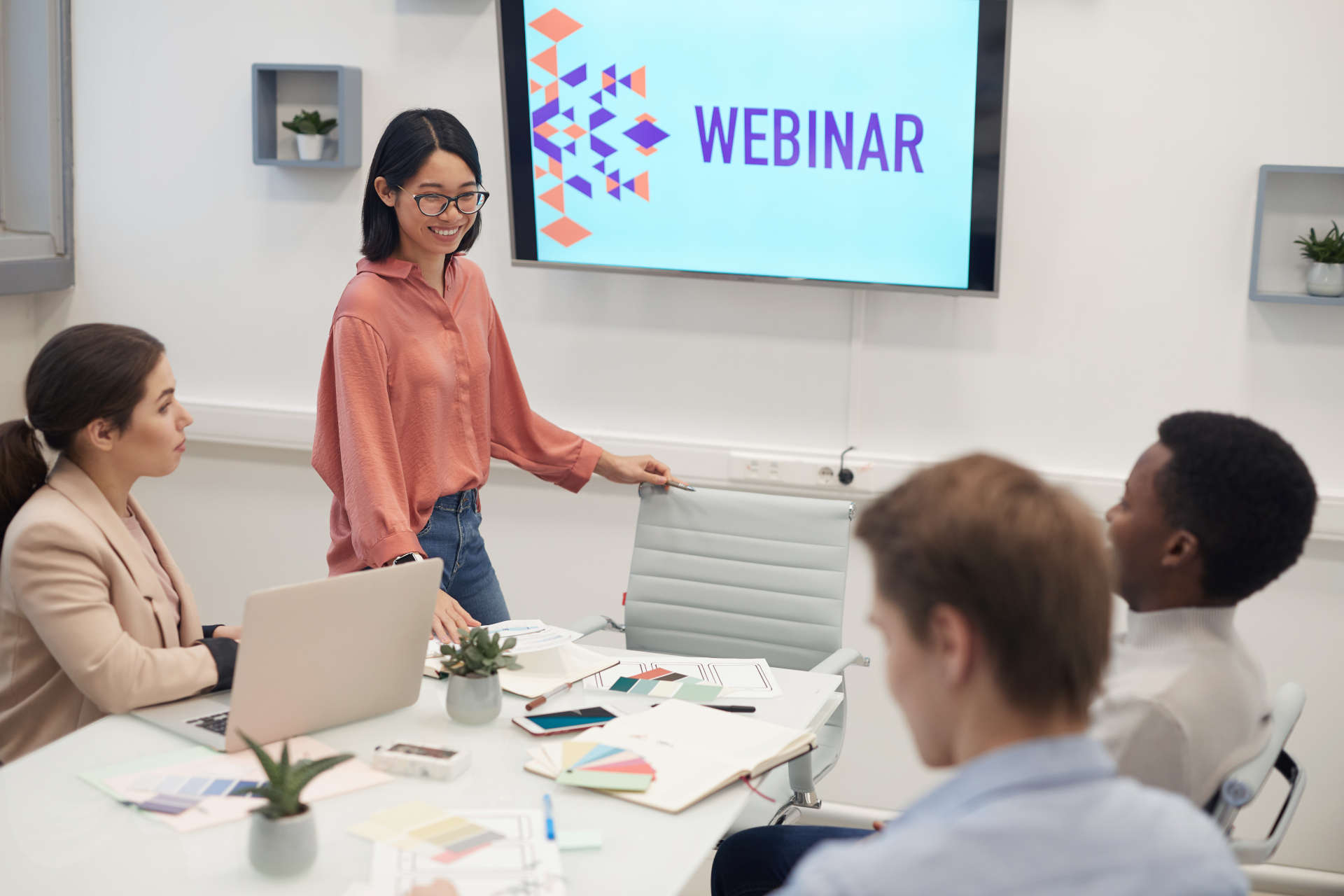 How to Identify Areas for Improvement in Webinar Performance: A Quick Guide